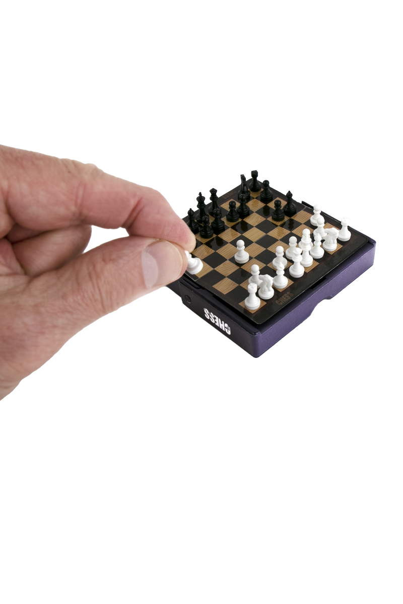 World's Smallest Chess Game – Steve's Hallmark